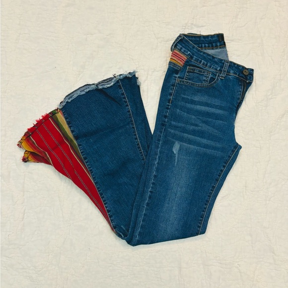 L&B | Jeans | Lowrise Denim Bell Bottoms With Serape Inserts | Poshmark